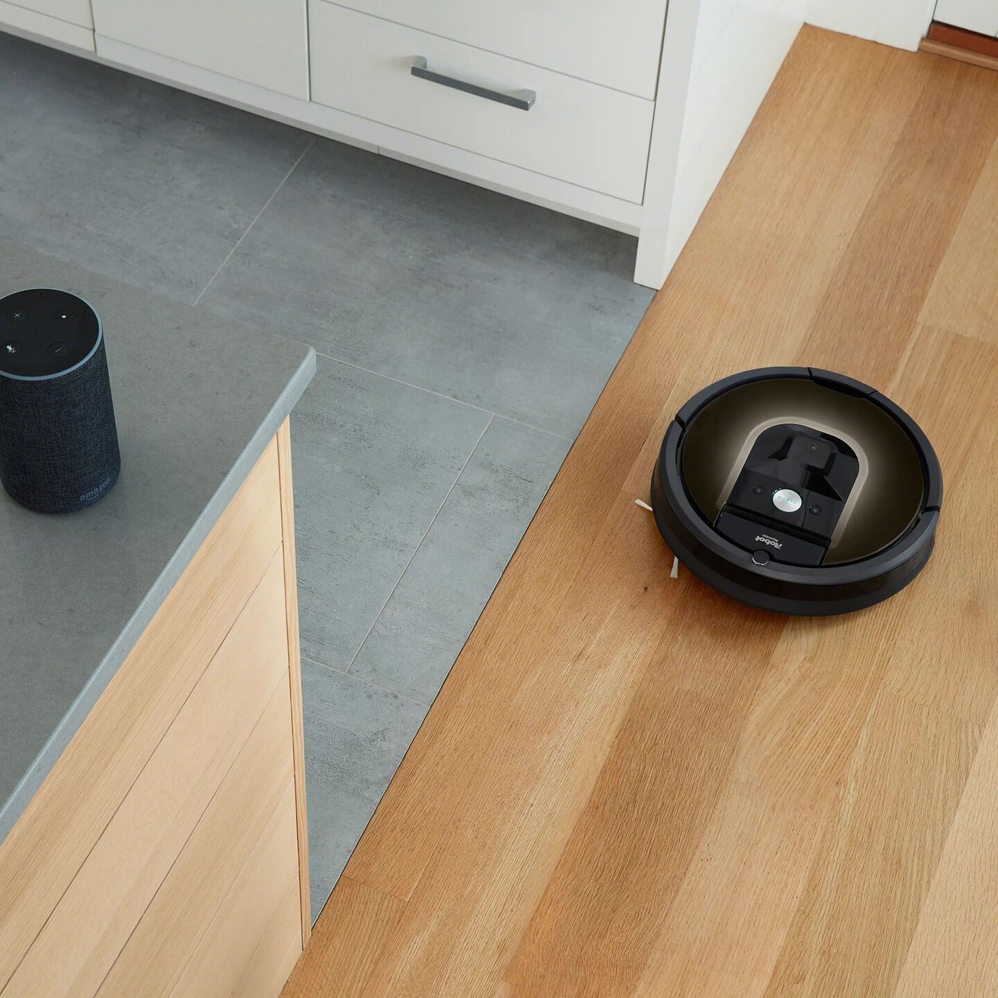 Roomba 980 Robot Vacuum – Refurbished | iRobot