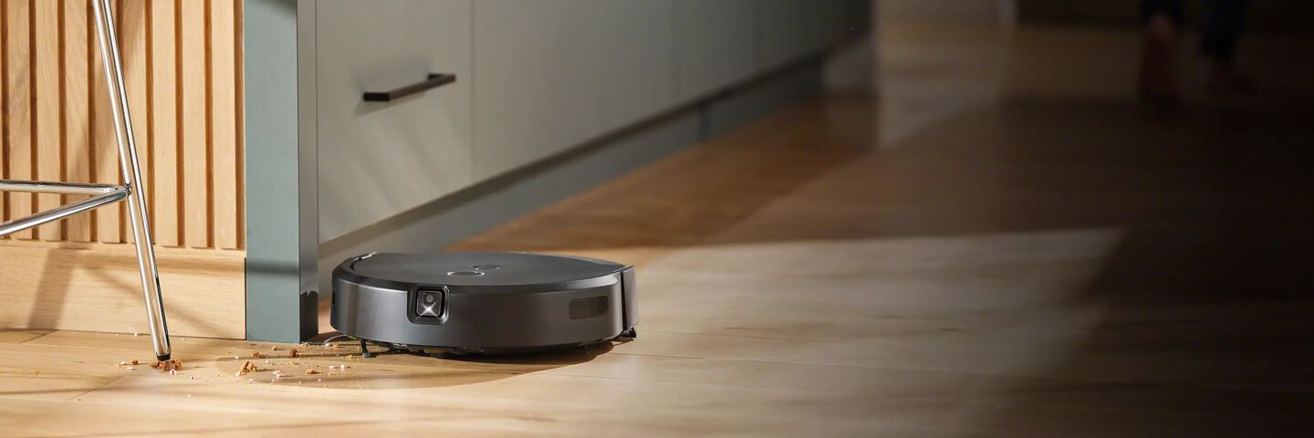 Roomba® Robot Vacuum Cleaners | iRobot®