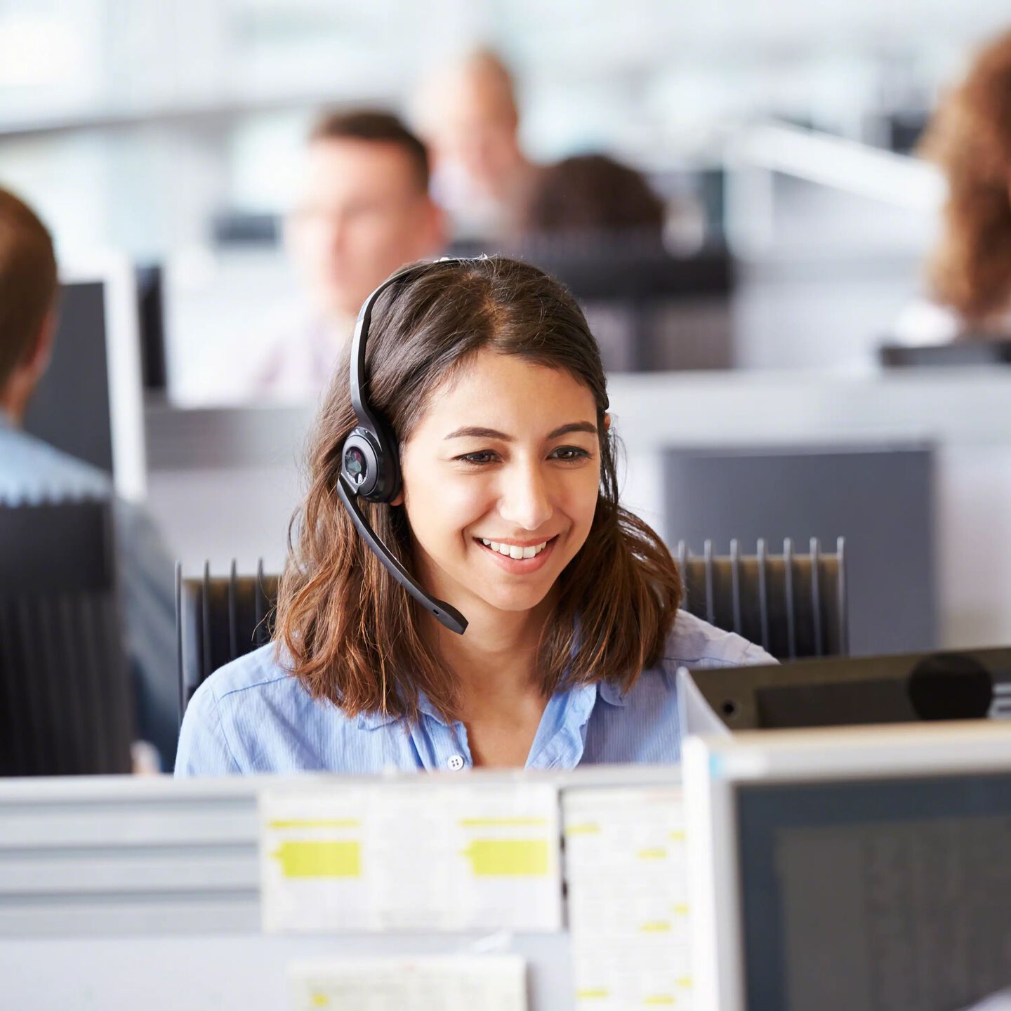 Roomba® 692 Robot Vacuum | iRobot