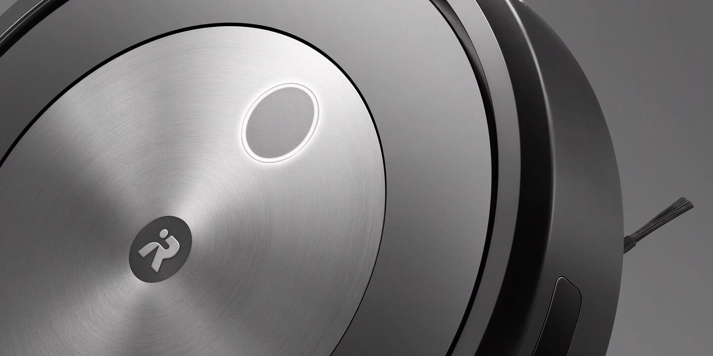 Roomba® Robot Vacuum Cleaners | iRobot®