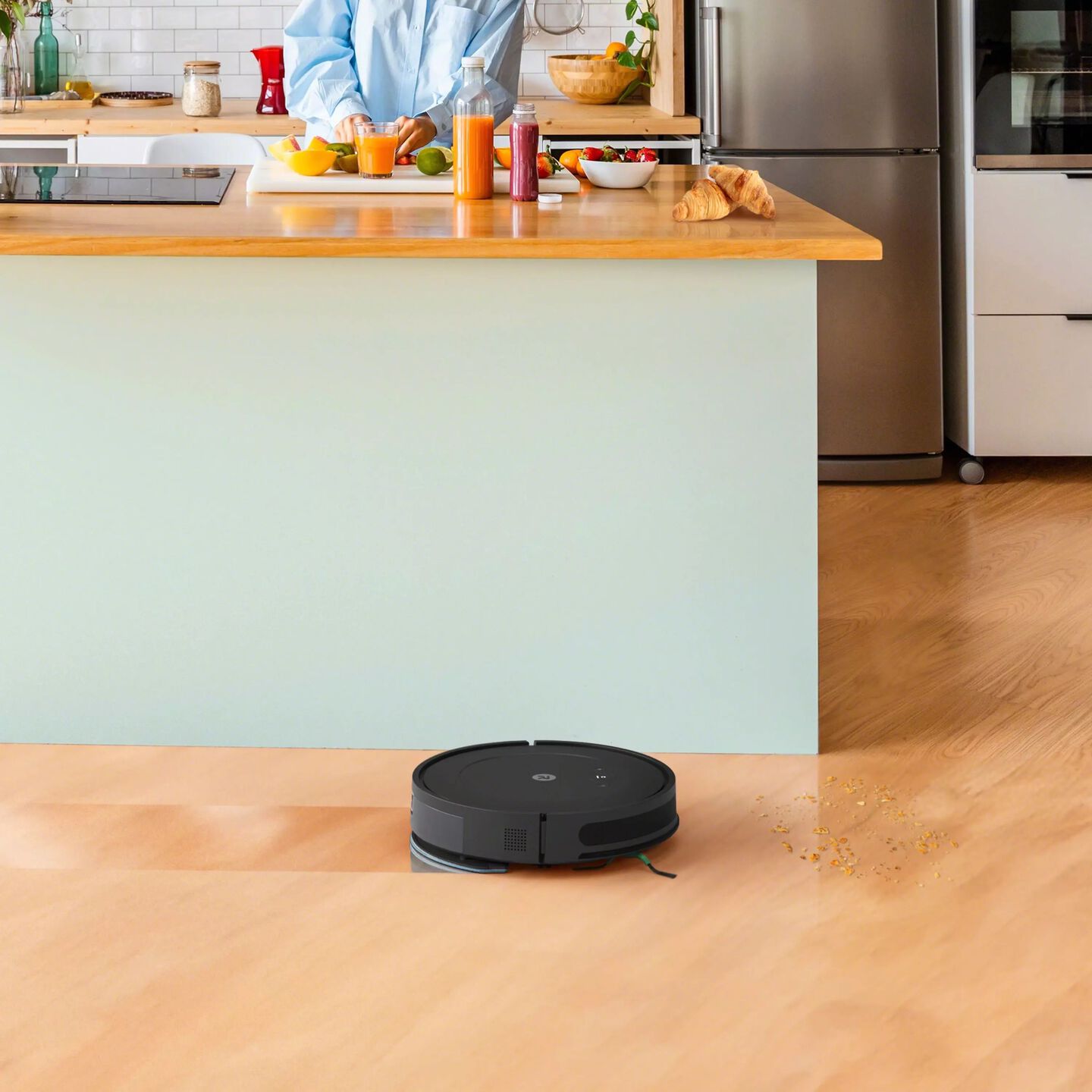 Roomba Combo® Essential Robot