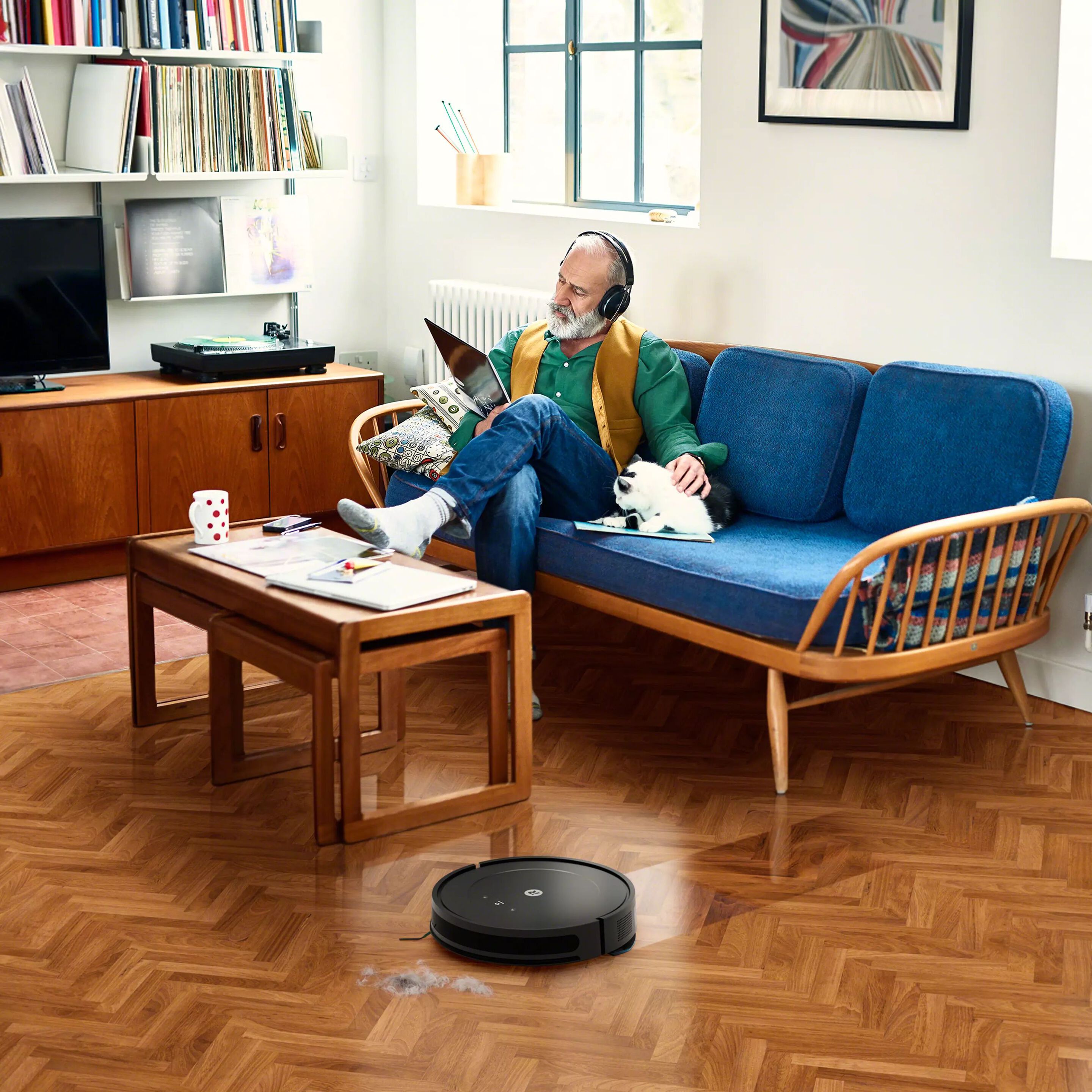 Roomba Combo® Essential Robot