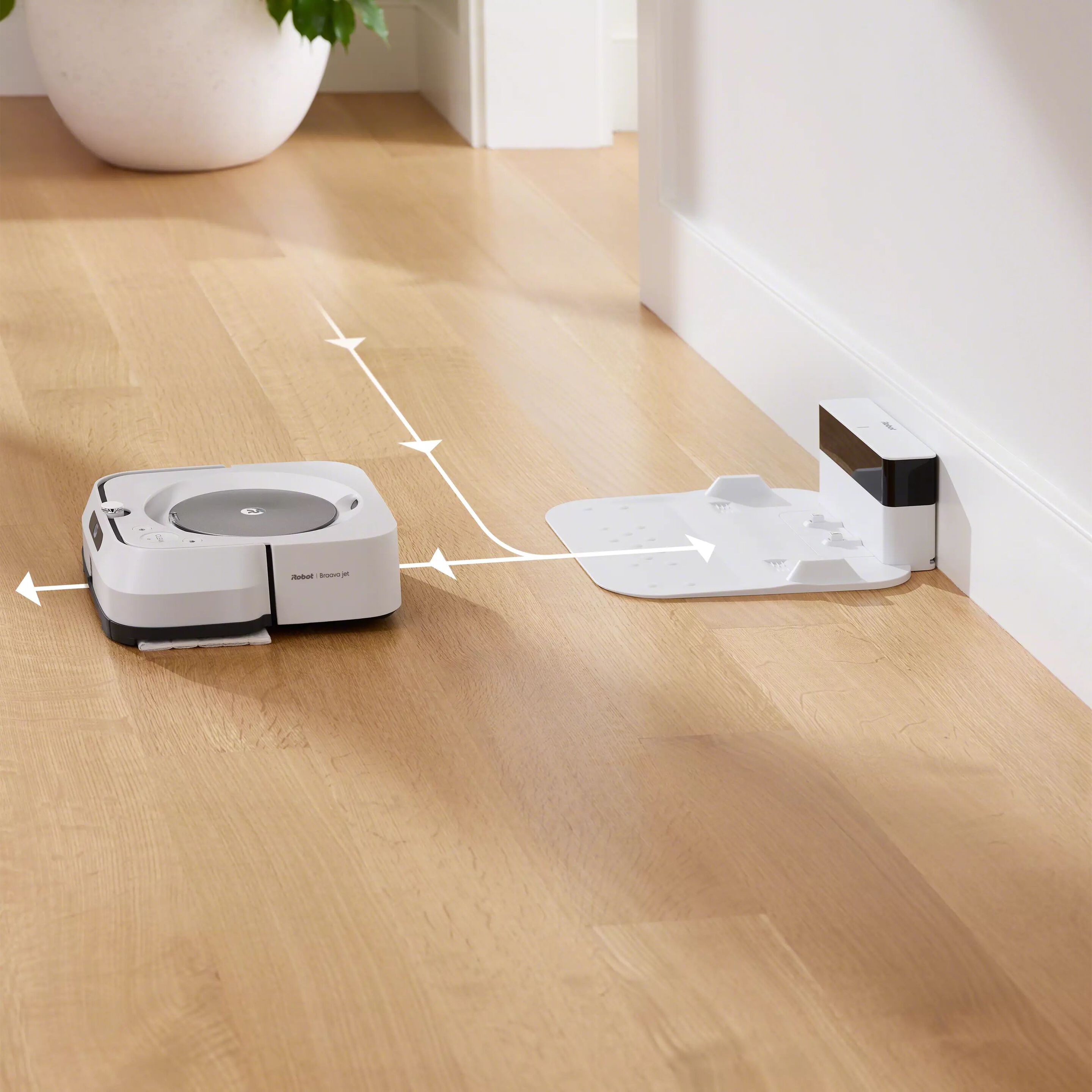 iRobot® Braava jet® m6 Robot Mop | White